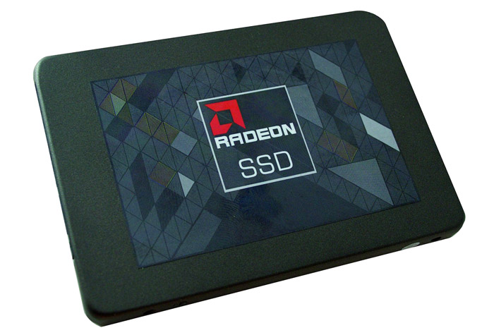 AMD, Radeon R3 SSD 시리즈 출시 > 하드웨어 뉴스 | 퀘이사존 QUASARZONE