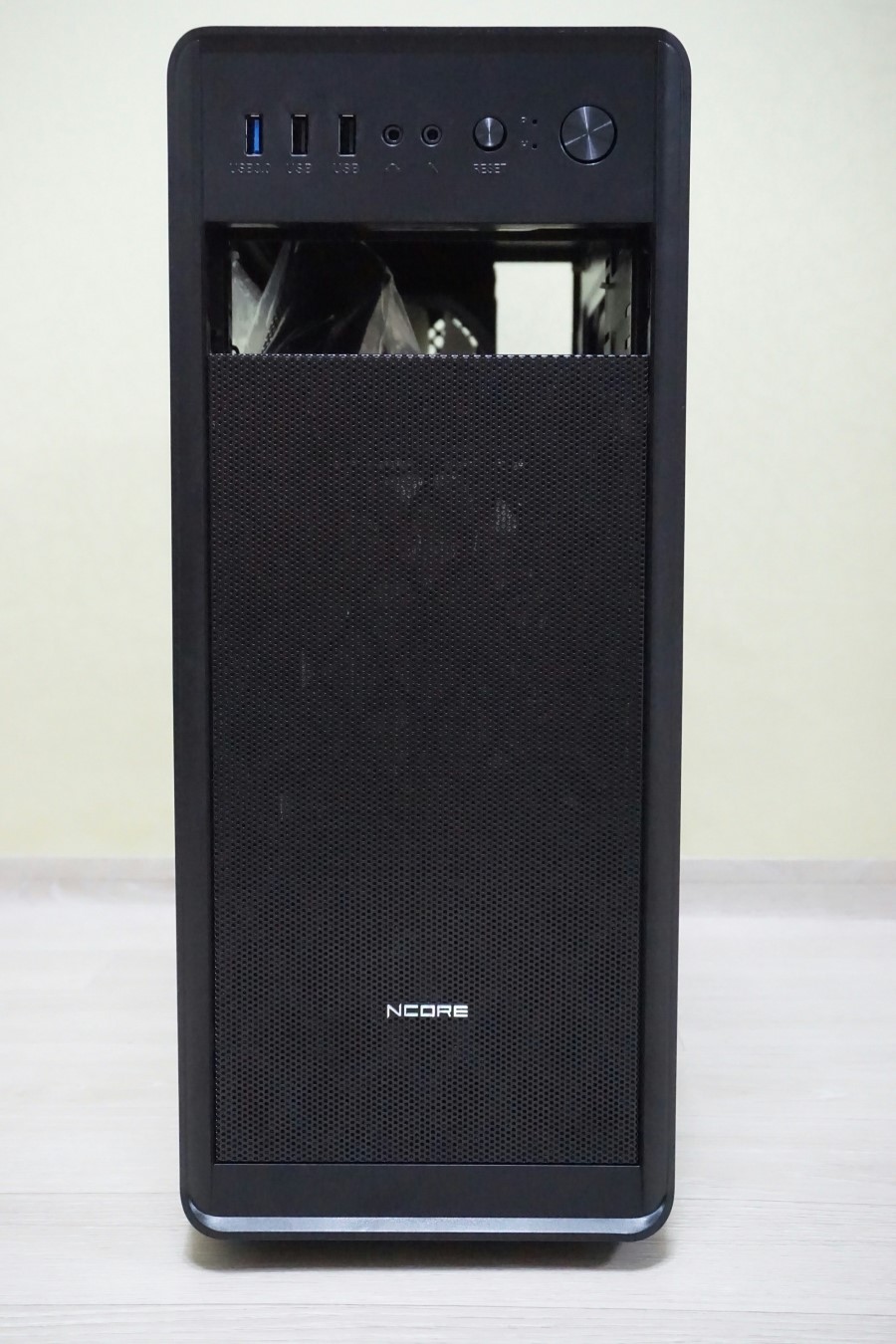 보급형 황제의 출격 ABKO NCORE 시저 USB3.0 > 유저 칼럼 | 퀘이사존