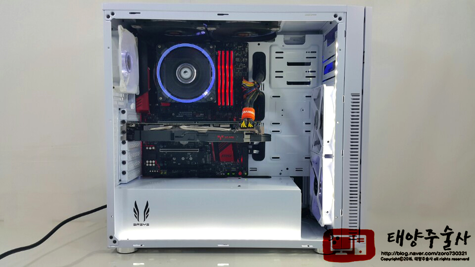 고급스러운 화이트로 돌아왔다! 3RSYS L1000 화이트 강화유리 - 2편 > 유저사용기/필테 | 퀘이사존