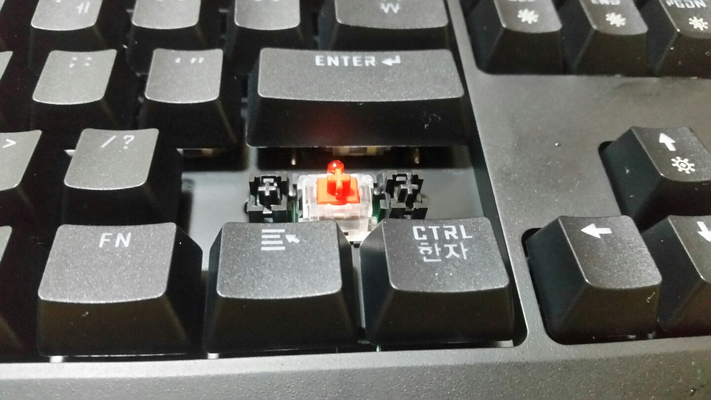 적축으로 돌아왔다! ABKO Hacker K610 기계식 키보드 > 유저 칼럼 | 퀘이사존