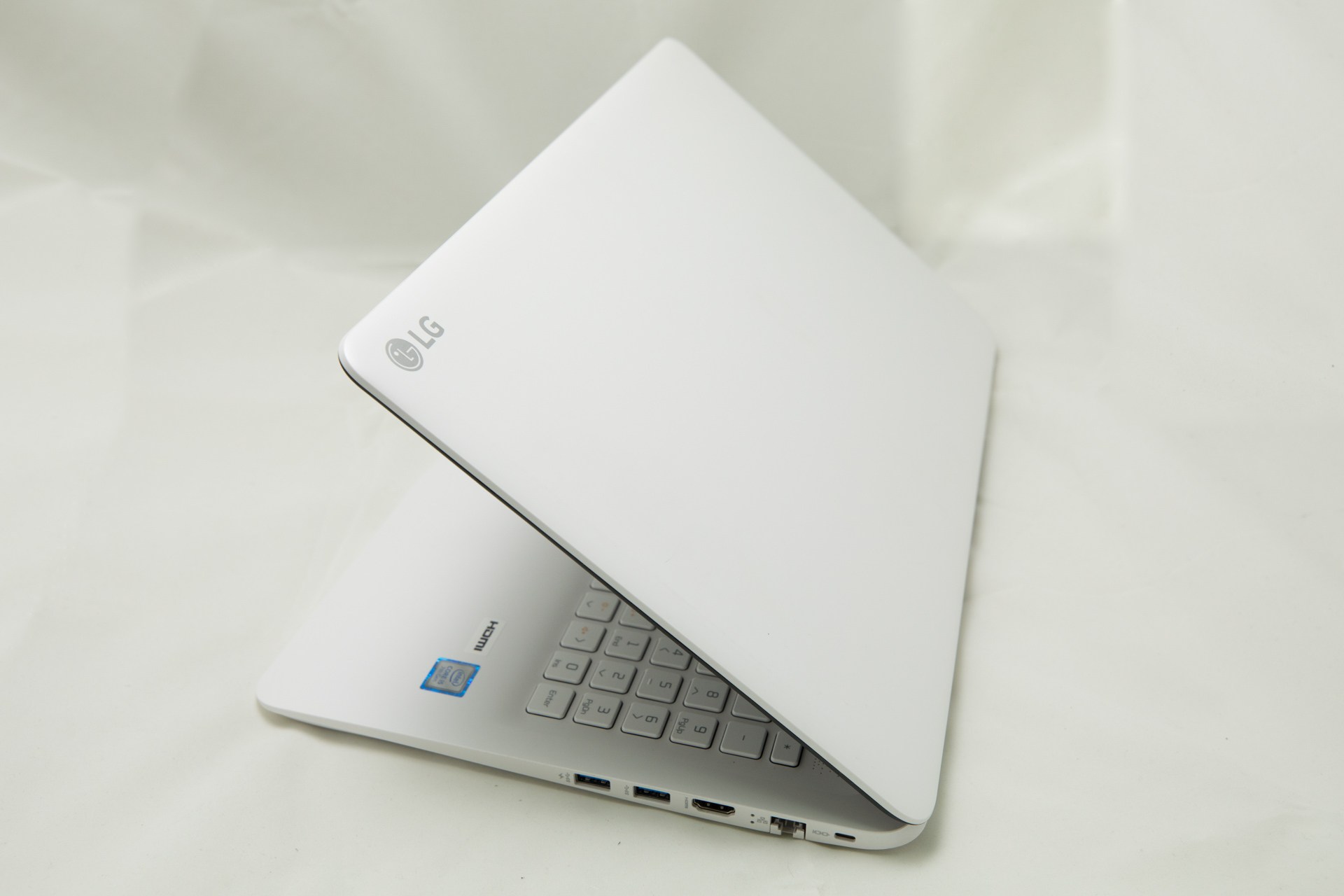 LG전자 울트라PC 15UD470-GX51K > 유저 칼럼 | 퀘이사존