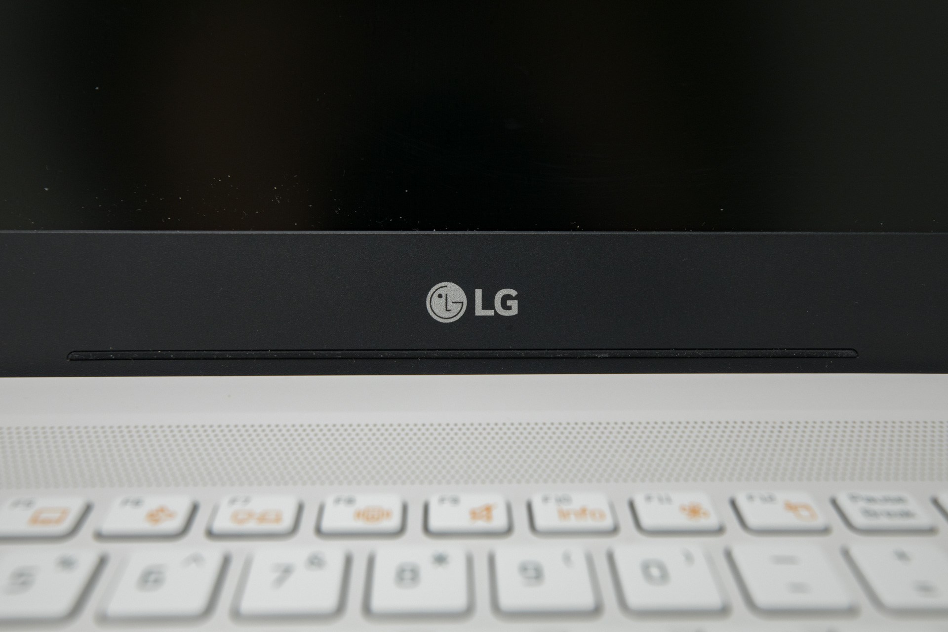 LG전자 울트라PC 15UD470-GX51K > 유저 칼럼 | 퀘이사존