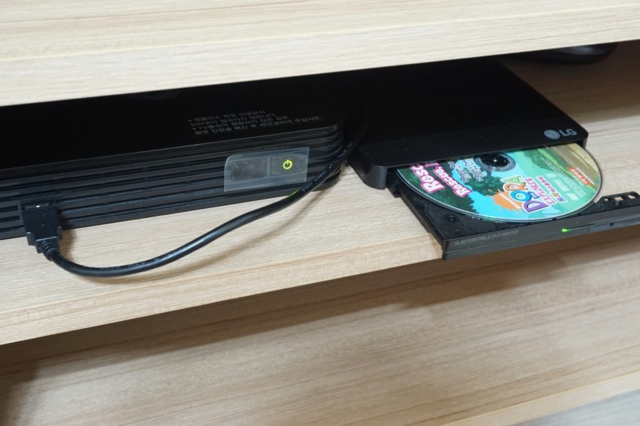 LG전자 Slim Portable DVD Writer GP50NB40 외장형 > 유저 칼럼 | 퀘이사존