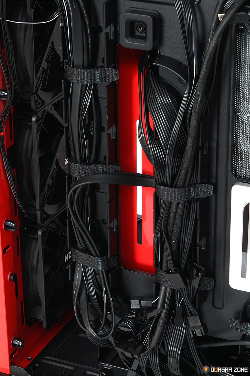 NZXT H700i Black Red BRAVOTEC > 퀘이사 칼럼 | 퀘이사존