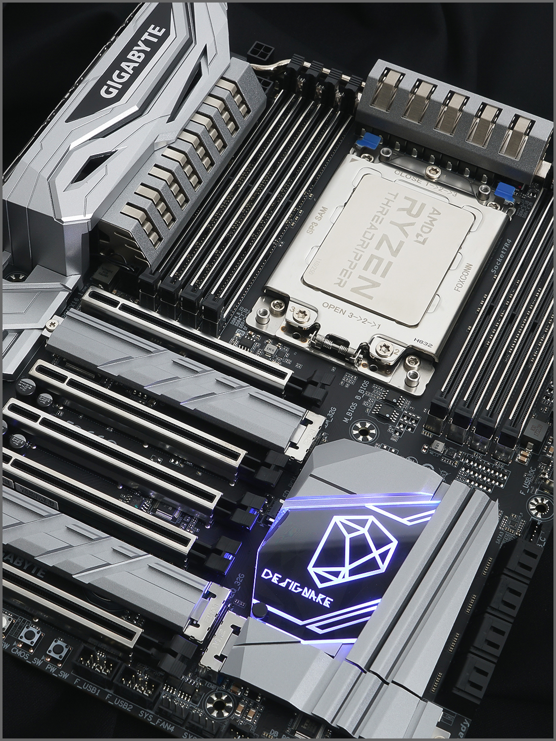 GIGABYTE X399 DESIGNARE EX 제이씨현 > 퀘이사 칼럼 | 퀘이사존