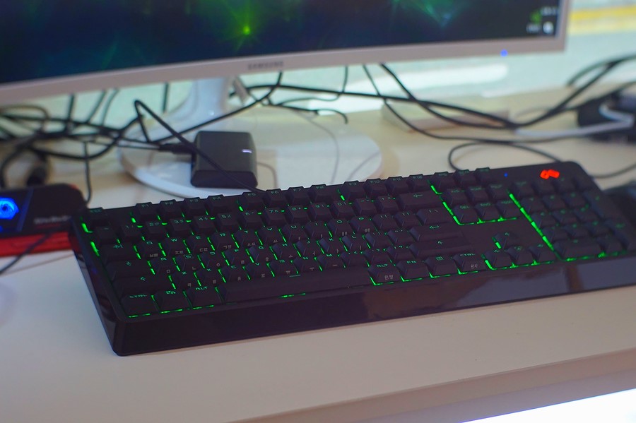 맥스틸 TRON G800K QS SILVER RGB 게이밍 키보드 > 유저 칼럼 | 퀘이사존