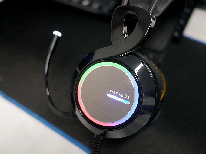 ABKO HACKER B770 PLUS 음성변조 버추얼 7.1 진동 RGB > 유저사용기/필테 | 퀘이사존 QUASARZONE