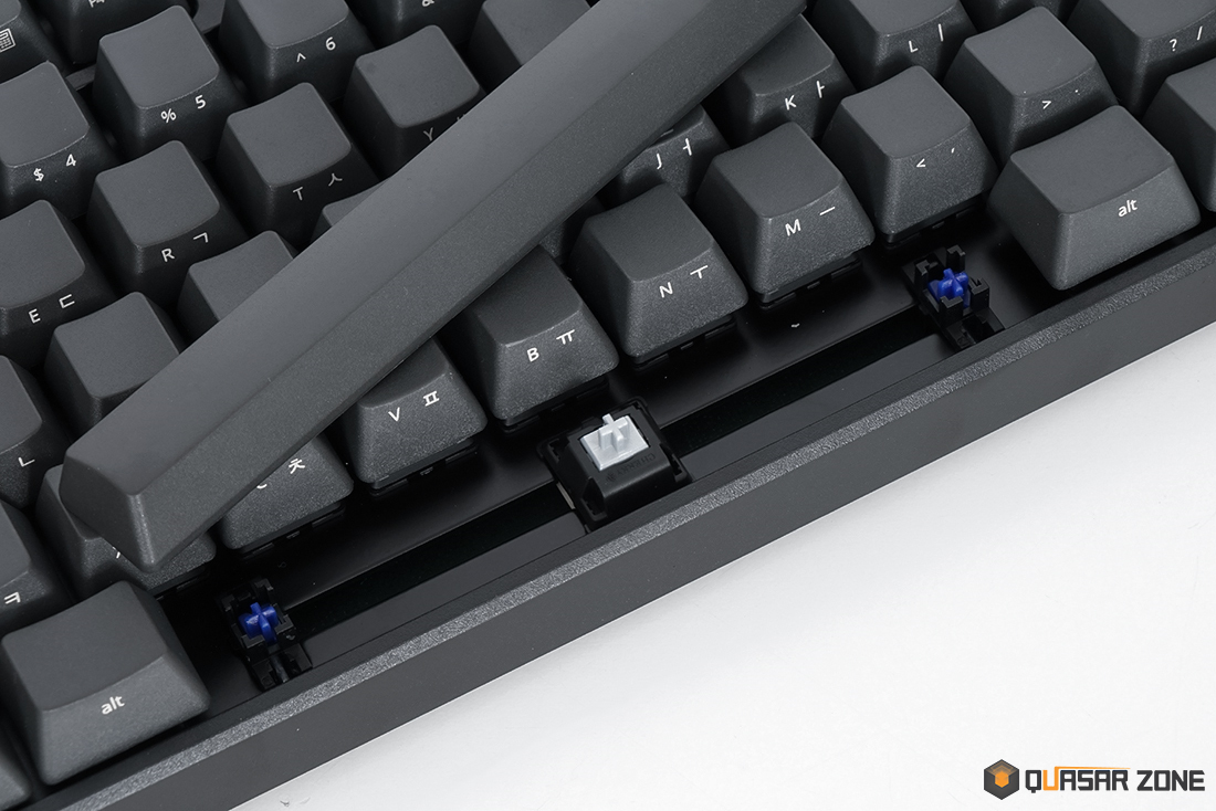 웨이코스 씽크웨이 CROAD C604 체리미엄 PBT 측각 게이밍 키보드 / CROAD X04 PBT 측각 104키 키캡 ...