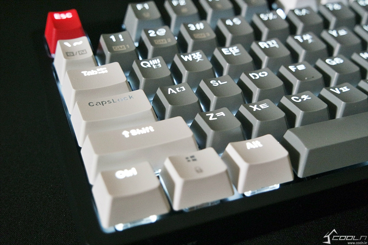 취향 저격! 텐키리스 게이밍 키보드 ABKO HACKER K511 카일 광축 (V1, 리니어) > 유저 칼럼 | 퀘이사존