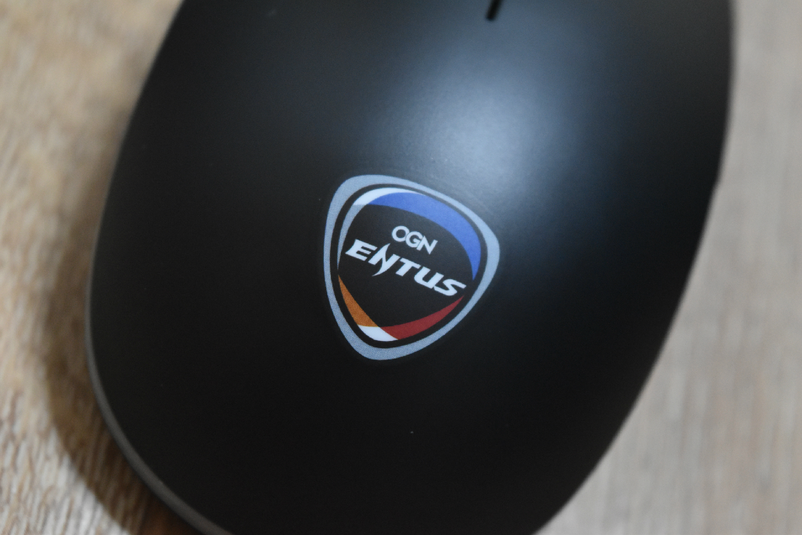 CJ ENM OGN M25 엔투스 RGB 배틀 게이밍 마우스 > 유저 칼럼 | 퀘이사존