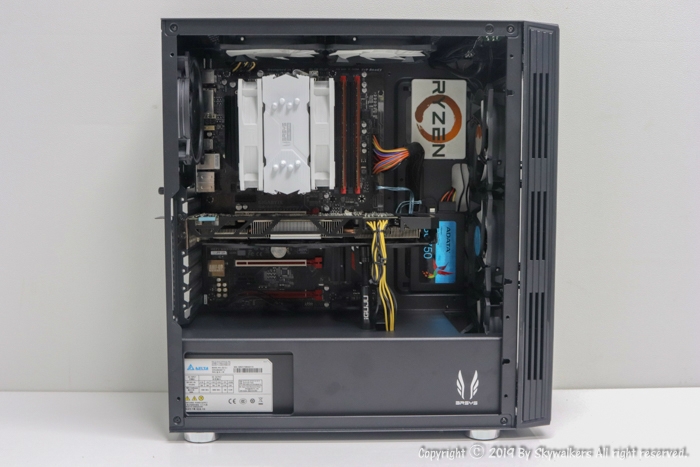 국민케이스의 귀환~! 3RSYS S700 에스프레소 CT BLACK 사용기 > 유저 칼럼 | 퀘이사존