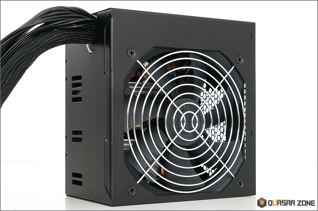 FSP HYPER K 600W 80PLUS Standard 230V EU > 퀘이사 칼럼 | 퀘이사존