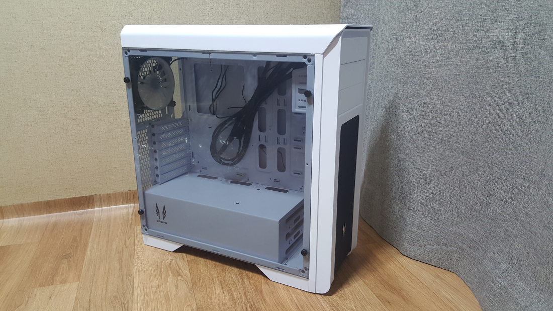 3RSYS L530 화이트 PC케이스 간단 언박싱! > 유저사용기/필테 | 퀘이사존 QUASARZONE