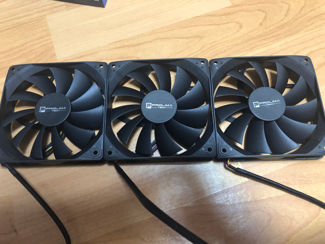 프로리마테크 PT12025 V2 팬 간단 장착기 > 공랭/수랭쿨러 | 퀘이사존