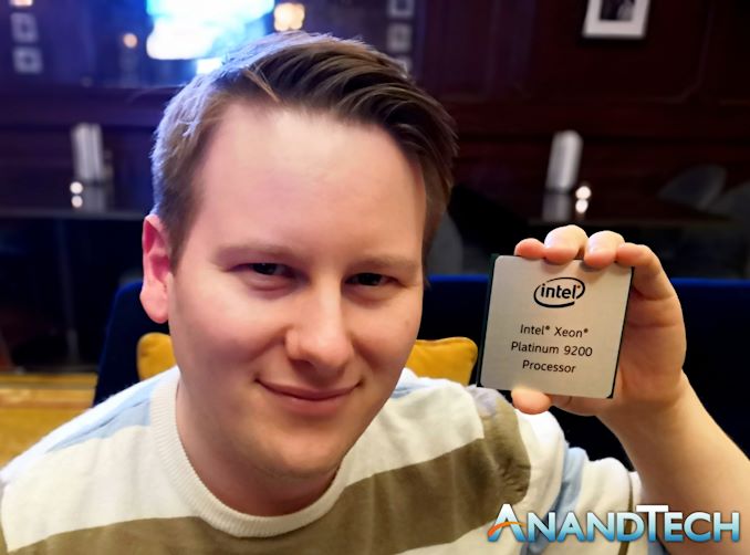 56코어 Xeon Platinum 9200 CPU: Intel의 가장 큰 CPU 패키지입니다. > 하드웨어 뉴스 | 퀘이사존 ...