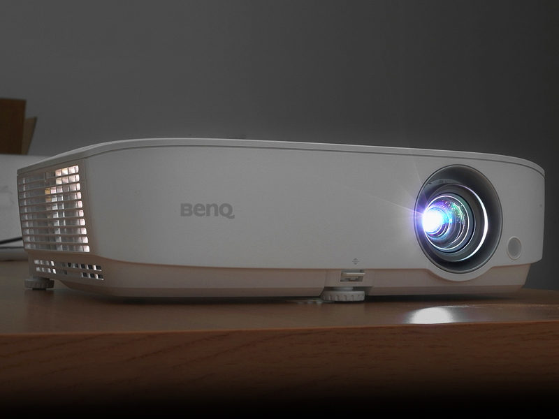 BenQ W1050 프로젝터 > 퀘이사 칼럼 | 퀘이사존