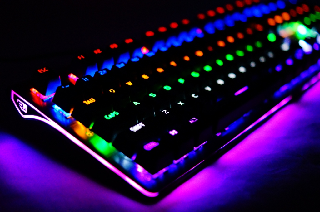 어라운드 LED, RIZUM G-FACTOR Z40 Rainbow Aluminum 기계식키보드 > 유저사용기/필테 | 퀘이사존 ...