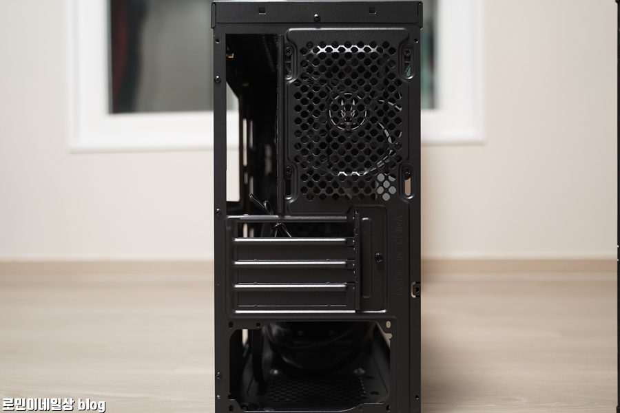 PC케이스추천 3RSYS(쓰리알시스) R-BO - 에누리 쇼핑지식 리뷰