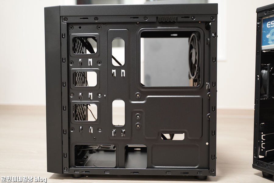 PC케이스추천 3RSYS(쓰리알시스) R-BO - 에누리 쇼핑지식 리뷰