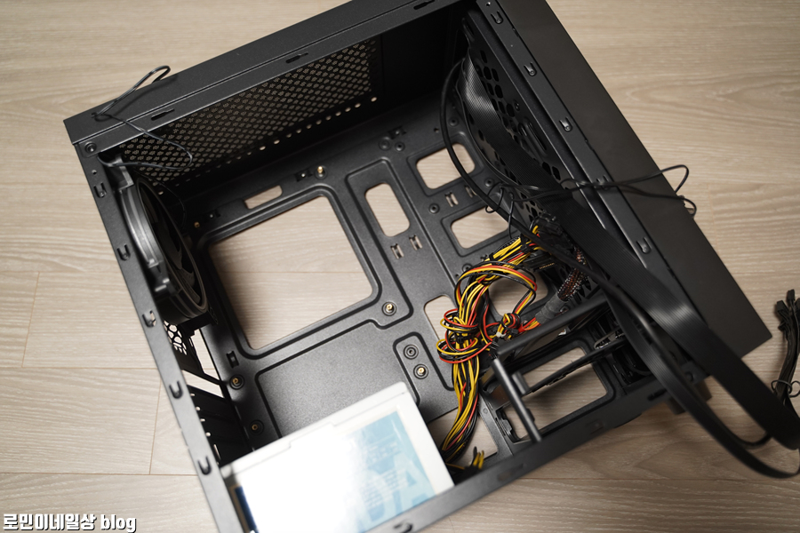 PC케이스추천 3RSYS(쓰리알시스) R-BO - 에누리 쇼핑지식 리뷰