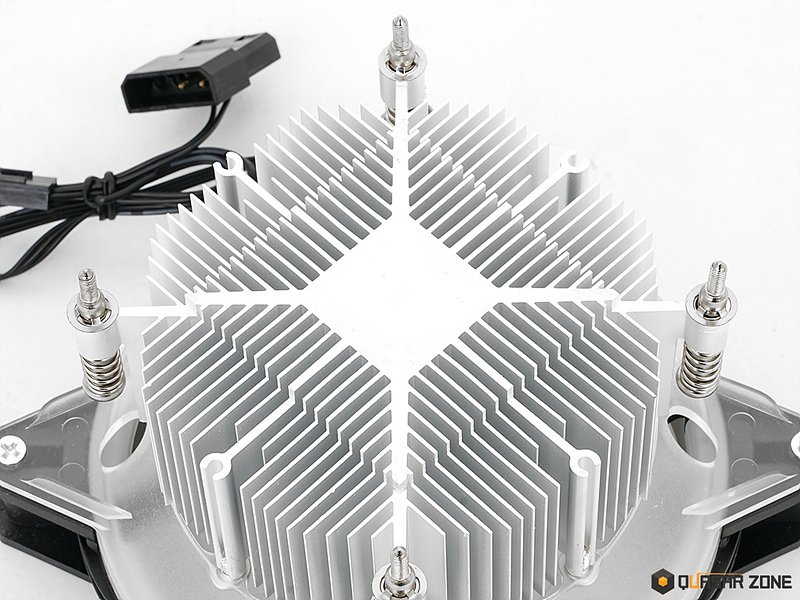 부담없는 가격의 PNC PARTNER EVEREST PN-HF681 RGB CPU 쿨러 > 퀘이사 칼럼 | 퀘이사존