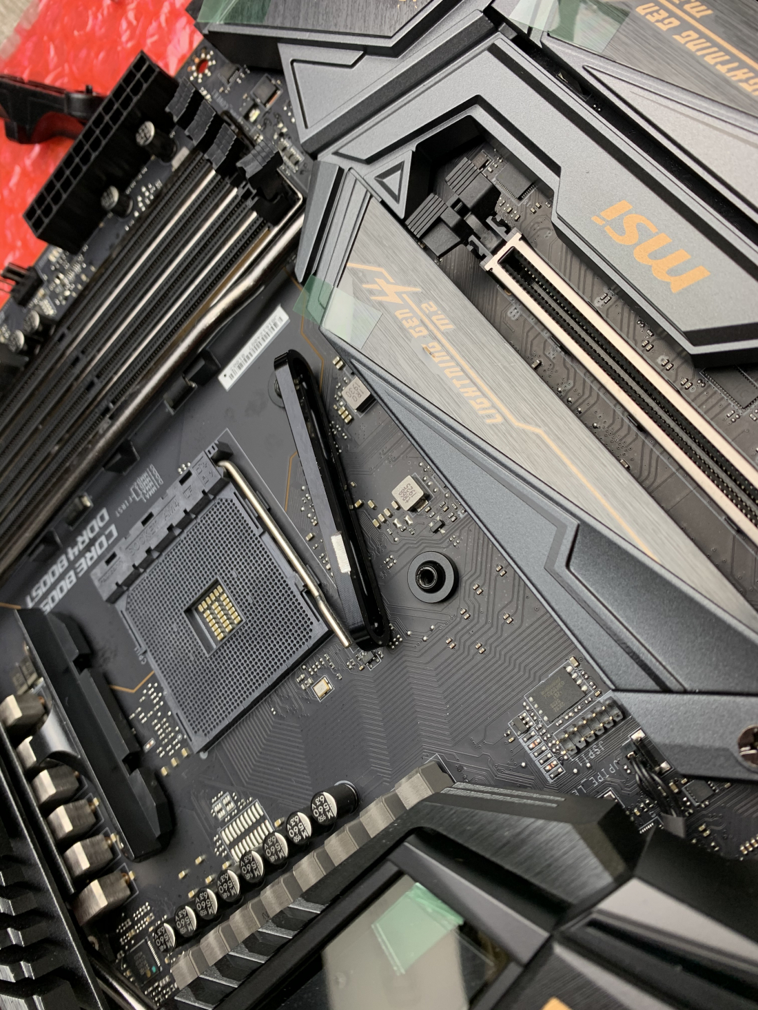 RYZEN 3000 OC Bracket Mounts > 하드웨어 뉴스 | 퀘이사존