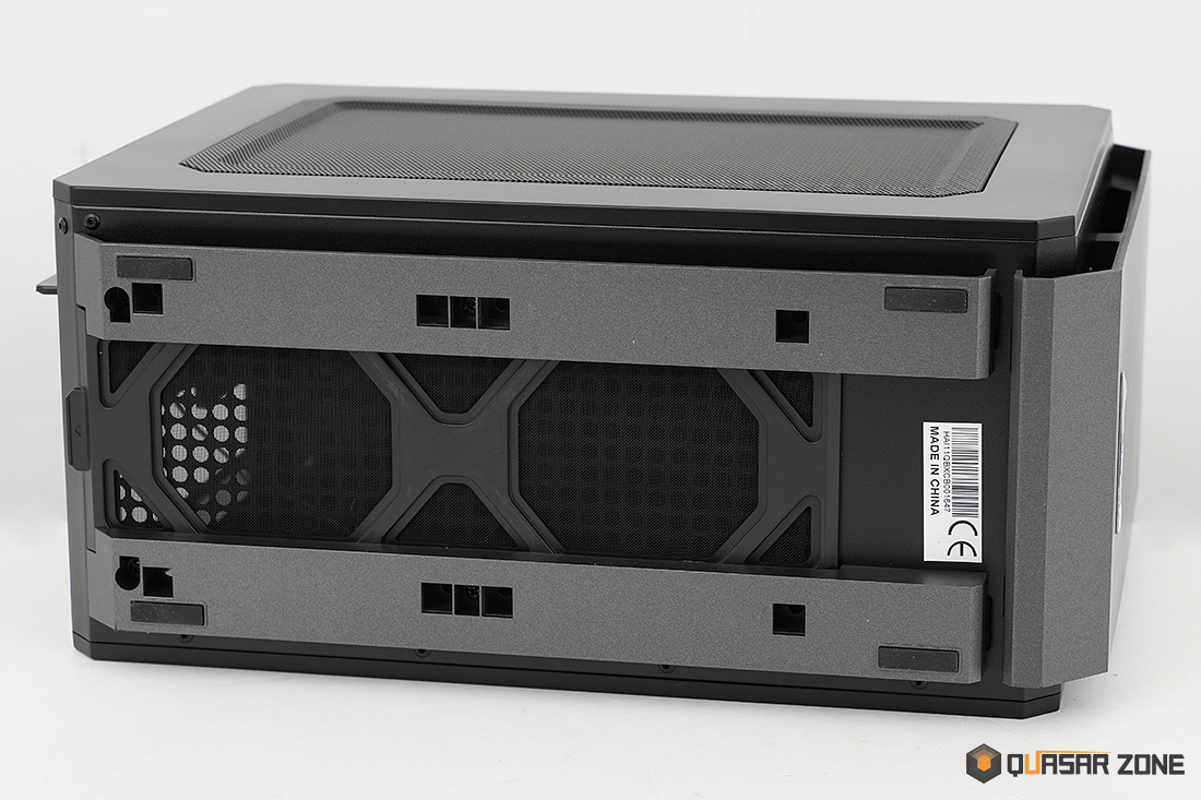 IF Product Design 2015 수상에 빛나는 COUGAR QBX > 퀘이사 칼럼 | 퀘이사존