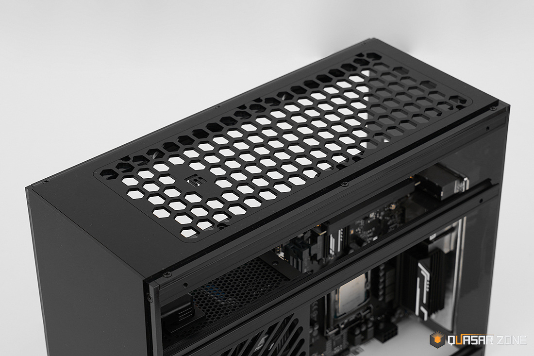 GEEEK A60 PLUS With Riser Cable > 퀘이사 칼럼 | 퀘이사존