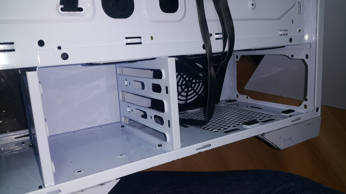 3Rsys L530 케이스 이거 분리할 방법이... > 케이스 | 퀘이사존 QUASARZONE