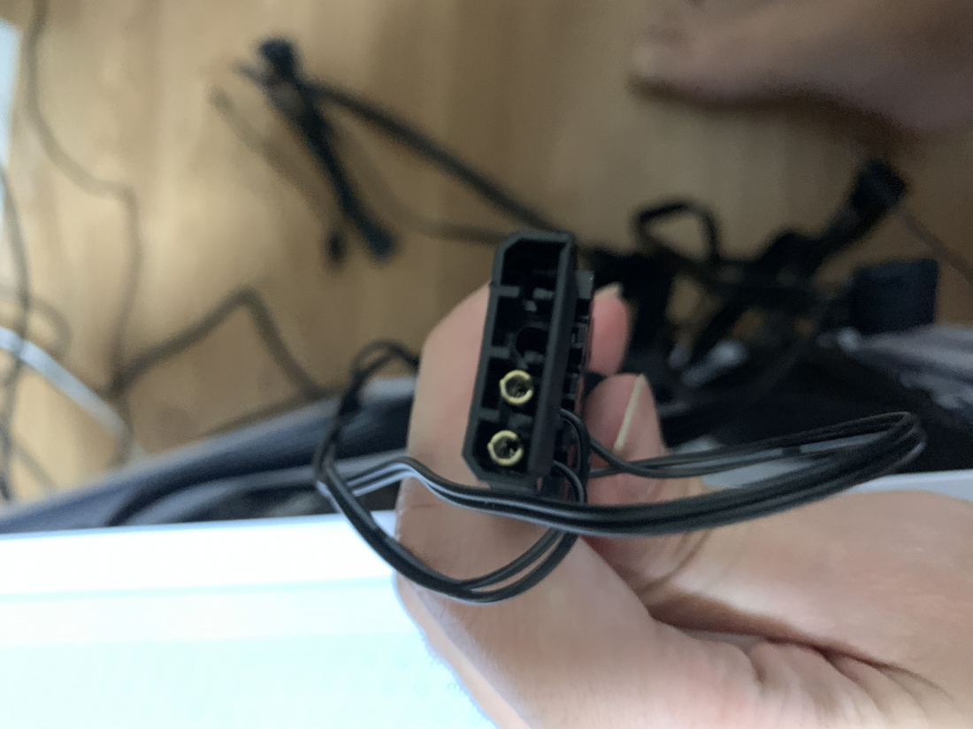 3rsys s700 > 케이스 | 퀘이사존