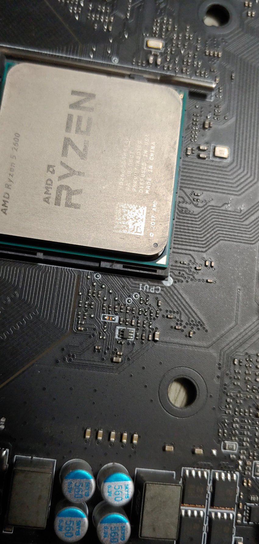 메인보드 MLCC 떨어진거 > CPU/메인보드/램 | 퀘이사존 QUASARZONE