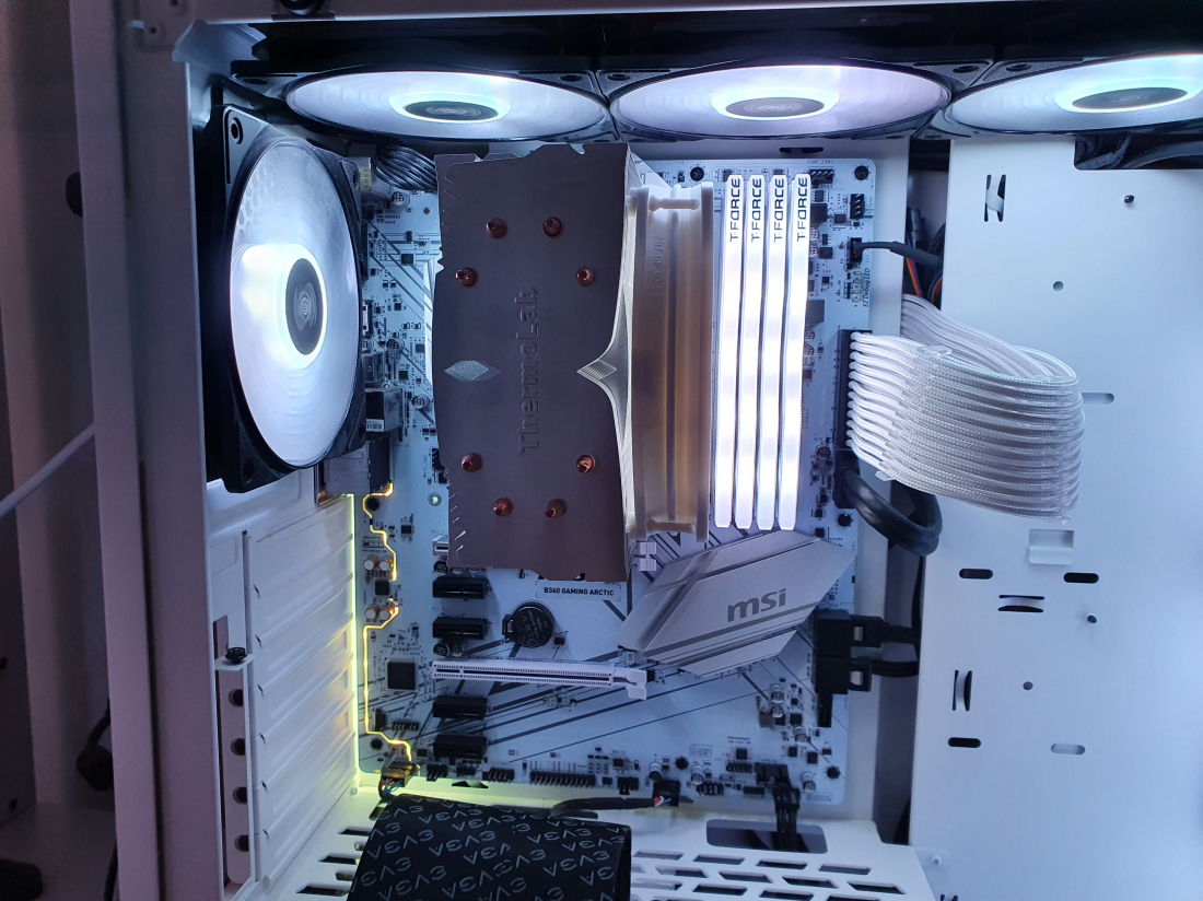 B360 DP 포트 왜 화면이 나오질 않을까요...? > CPU/메인보드/램 | 퀘이사존